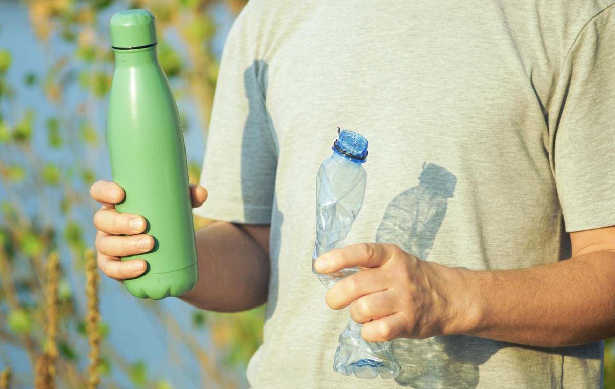 Країни, куди не можна ввозити пластикові пляшки - ADVANT